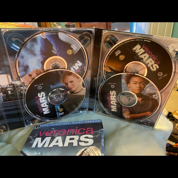 Media | Veronica Mars Complete Season 1 Dvd Box Set | Poshmark